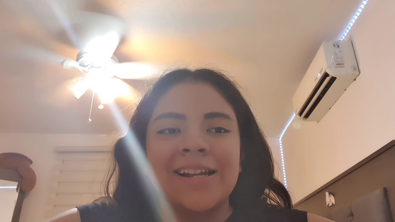 Français PIA ANDREA GAMEZ - YouTube