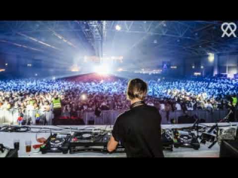 Ricardo Villalobos Dj-Set - Amore Festival NYE - Roma - YouTube