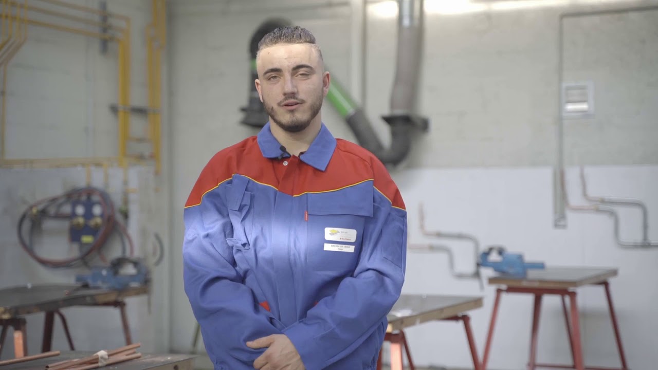 Le métier d'installateur sanitaire et le métier d'installateur ...