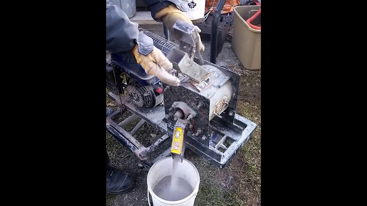 Quartz rock crusher , Home made mini rock crusher and gold sluice Nova ...