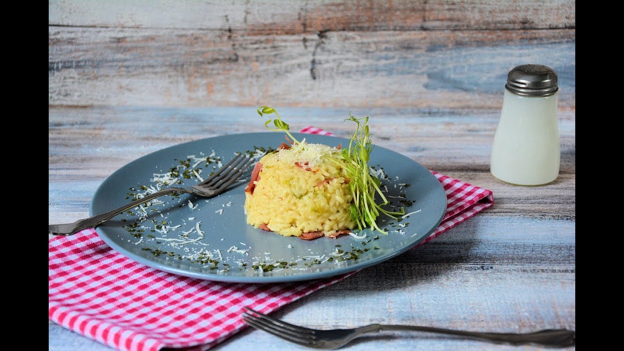 Rižoto sa pršutom i parmezanom - YouTube