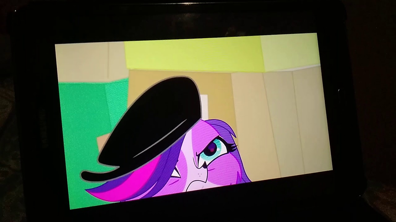 zoe x Yakko wakko dot crying - YouTube