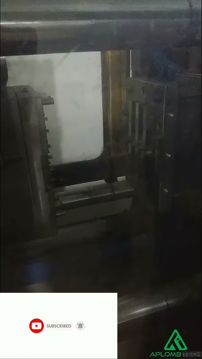 Three Plate Mold How to work - YouTube