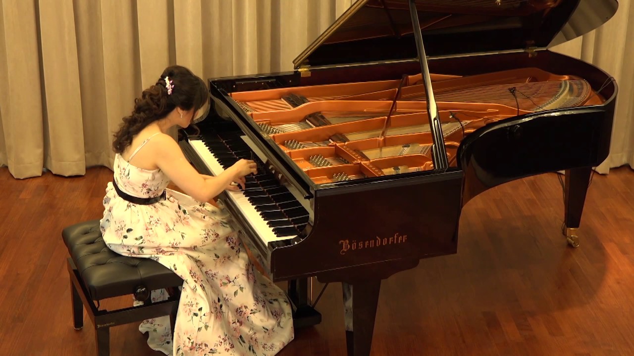 Josephine Koh plays Beethoven: Piano Sonata in E-Flat Major, Op. 81a ...