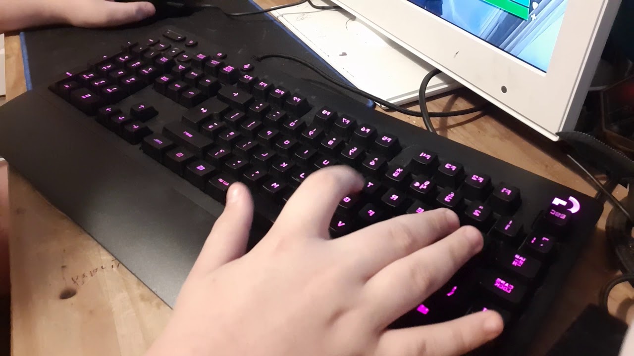 Insane 1v1 (keyboard cam only) - YouTube