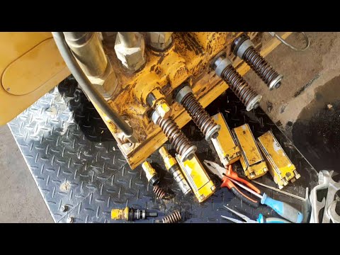 XCMG QY25K  crane how to resolve  rope drums and  boom lifting problems.