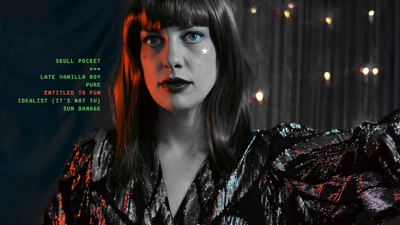 Fanfickk - Entitled To Fun - YouTube