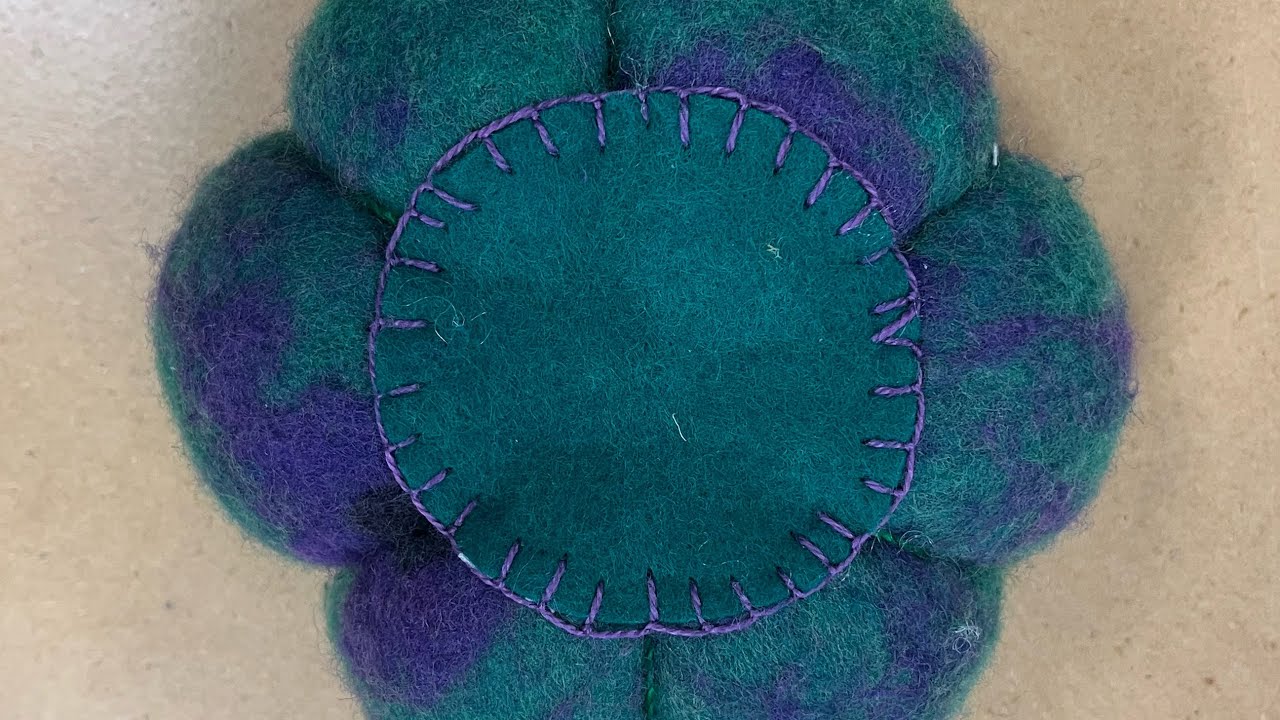 Pin cushion - bottom felt piece - YouTube