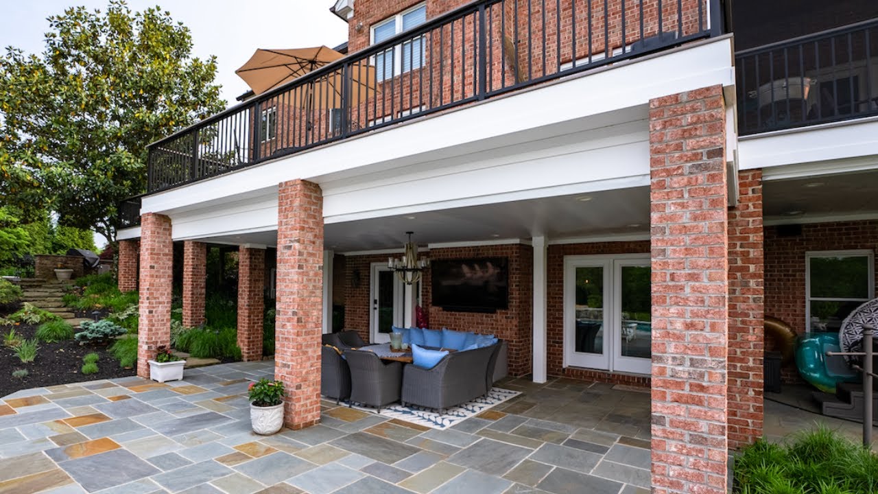 Custom Brick Deck Support Columns - YouTube
