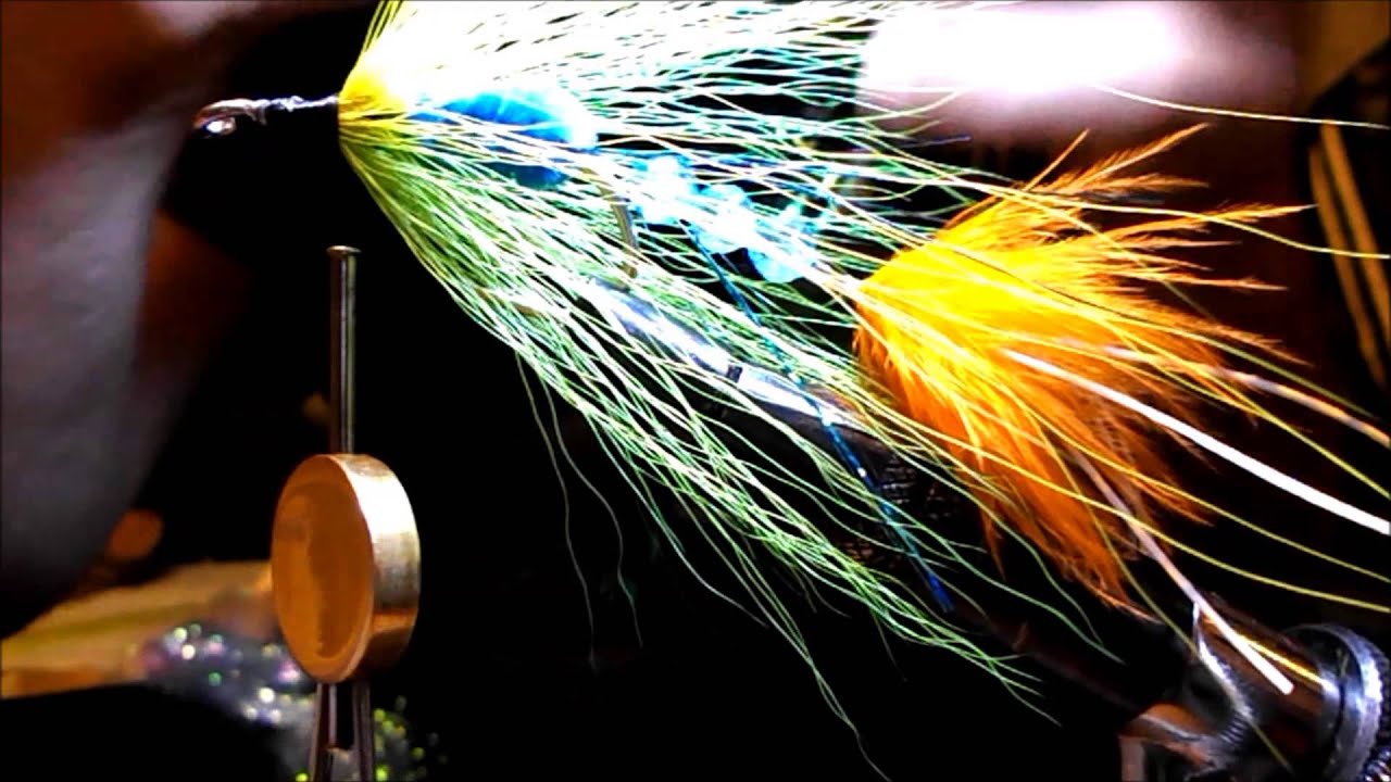 Fly pike stinger hook - YouTube