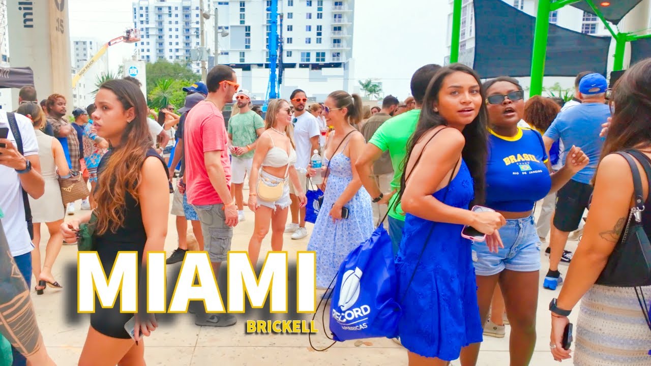 Brickell Miami Becomes Brazil for a Day! 🇧🇷🔥 Festival Walking Tour ...