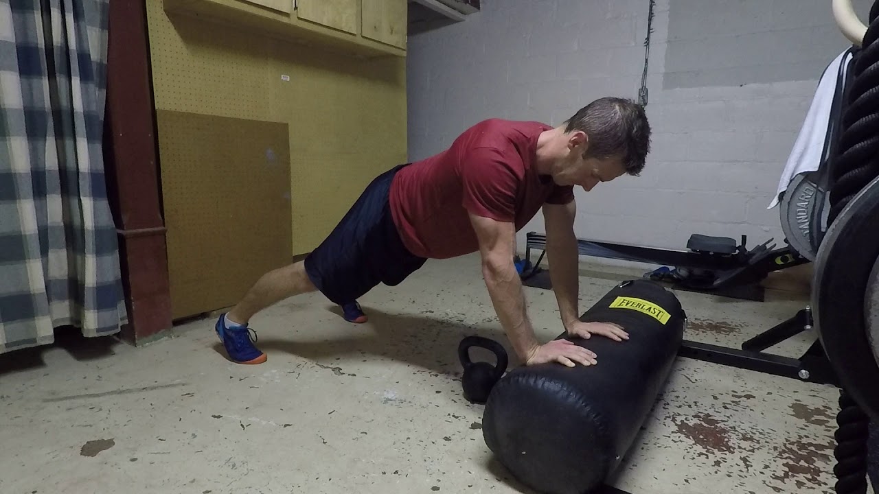 Kettlebell High Plank Row and Hold - YouTube