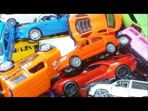 Overview of bright color little car models from the new big box ...