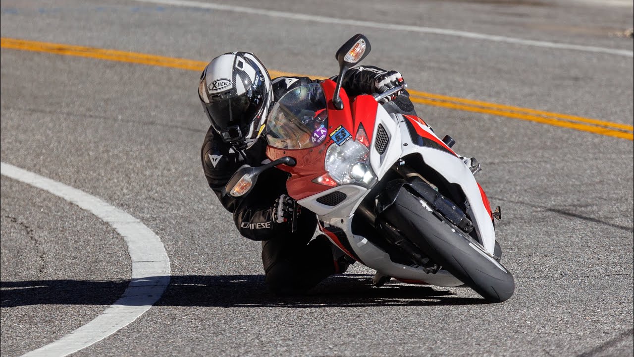 Heading up angeles crest highway. Big group of fast riders dragging ...