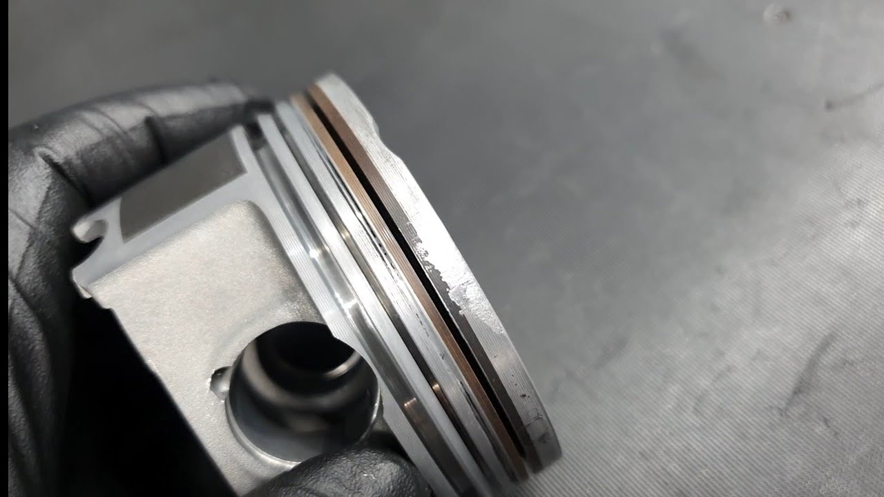 DAZA engine rebuild (part 17) - YouTube