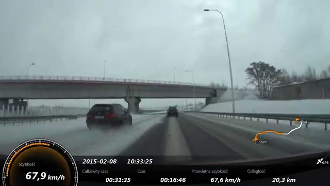 Highway in Poland at winter. Autostrada A1 luty 2015, drogowcy znowu ...