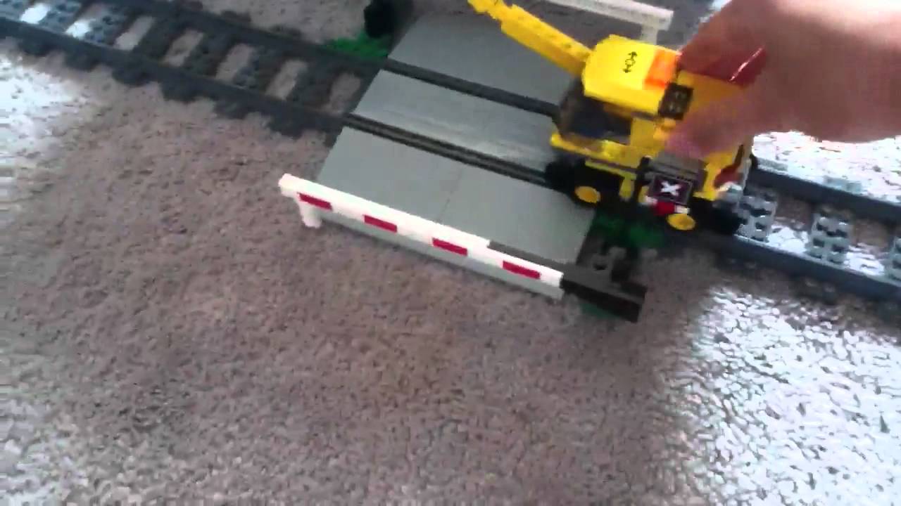 Lego city level crossing review - YouTube