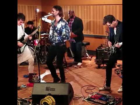 Mark Ronson - I Sat By The Ocean (QOTSA Cover) [AUDIO ONLY] - YouTube
