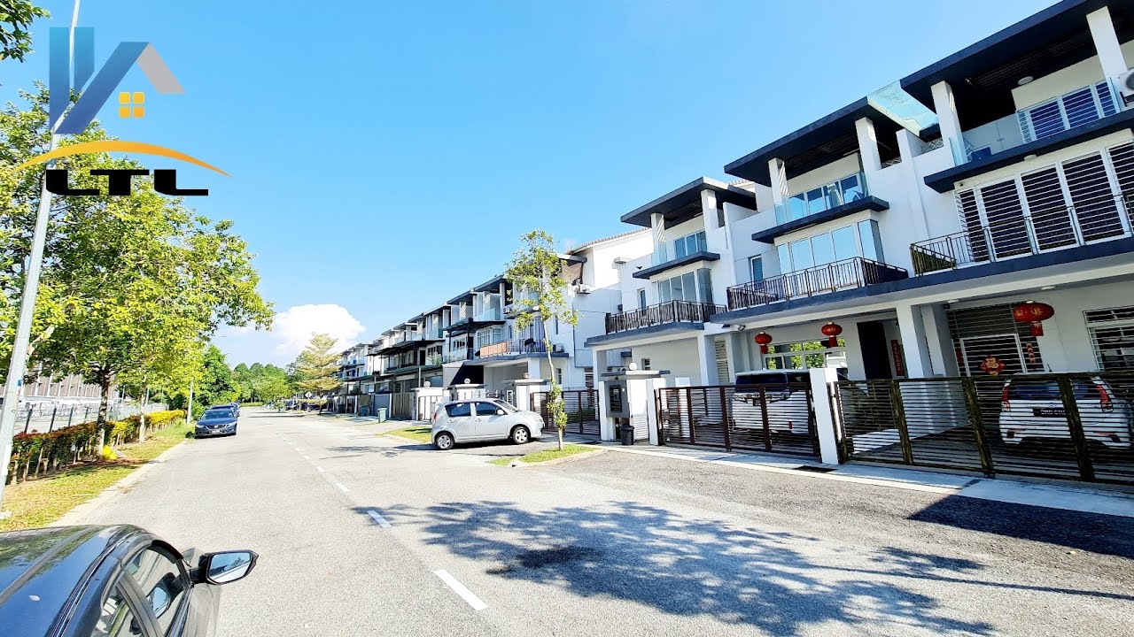 Taman Putra Prima PP6 Aquamarine 3 storey House Freehold 22x75 Extra ...