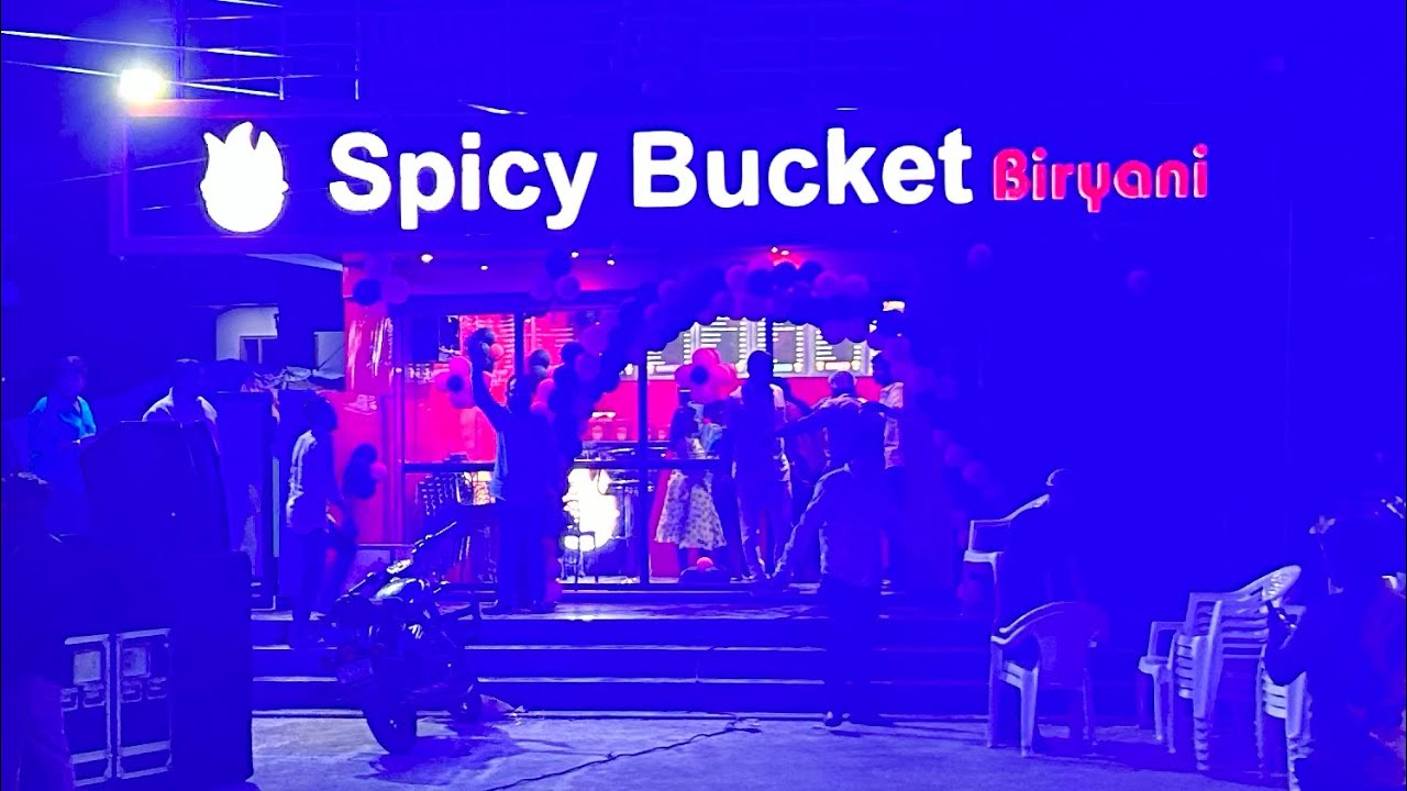 Spicy bucket biryani @Dammaiguda @mla Bethi Subhash - YouTube