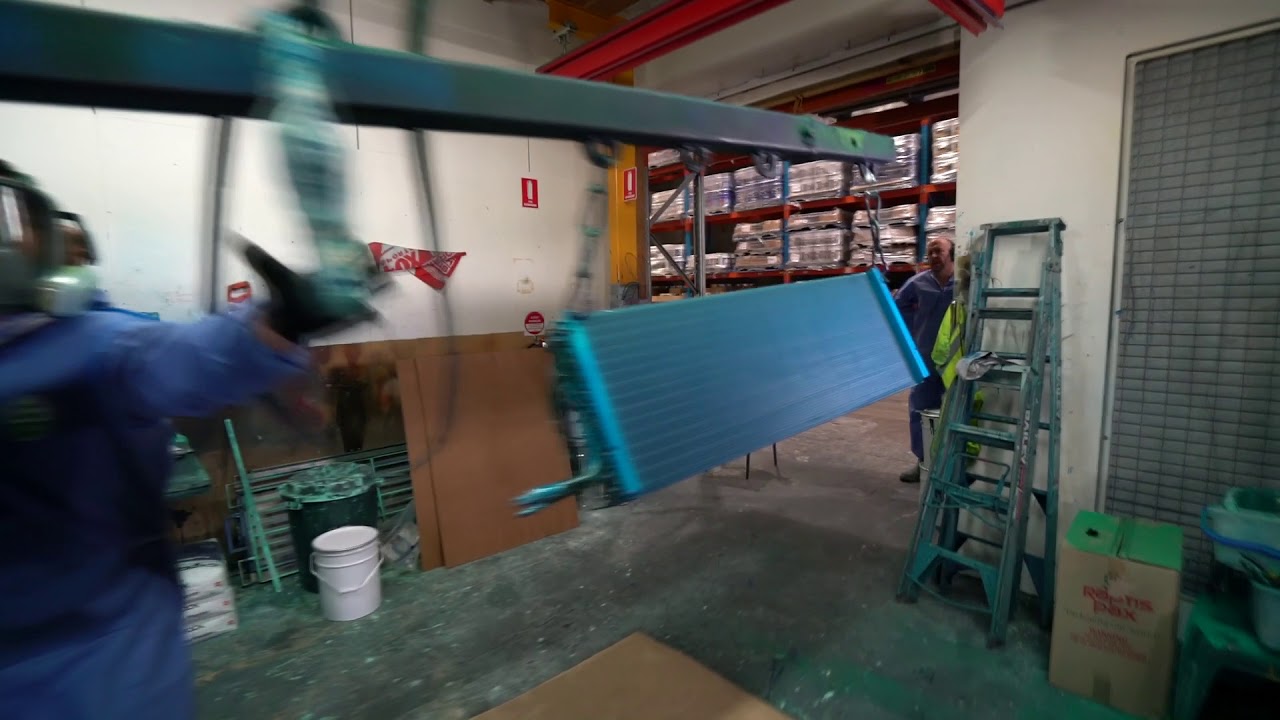 OZKEM ECRA-SHM Overspray spray - YouTube