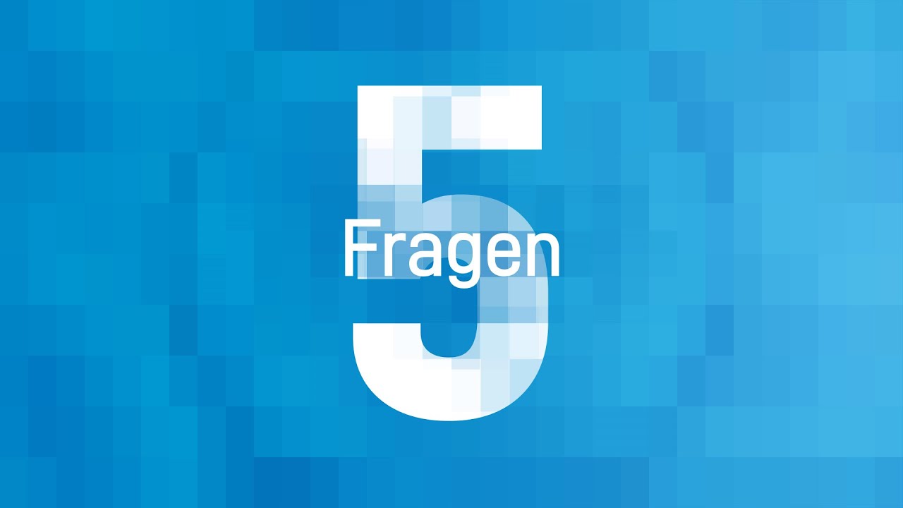 5 Fragen zur Digitalstrategie an Simone Schlosser - YouTube