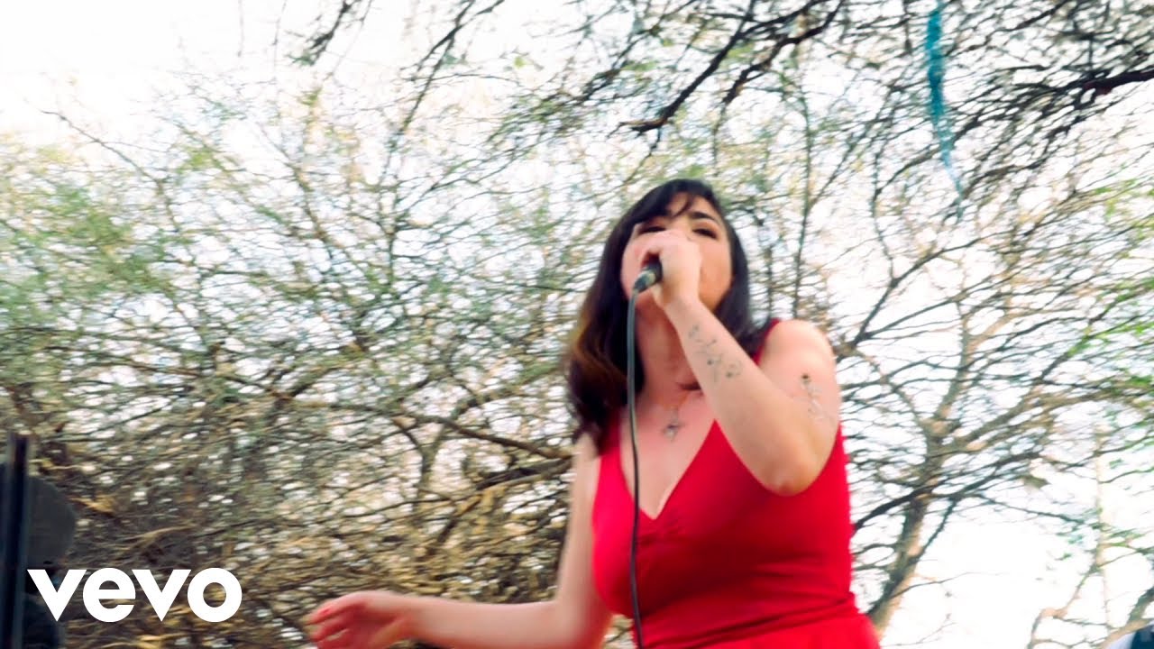 La China Lopez - Cenizas (VideoOficial) - YouTube