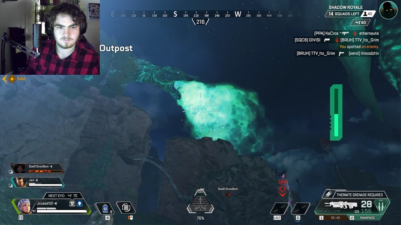 SPOOKY APEX MOMENTS! - YouTube