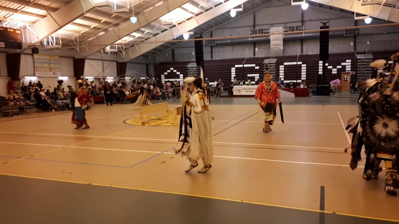 Women's Traditional SS @Algoma Powwow 2018 - YouTube
