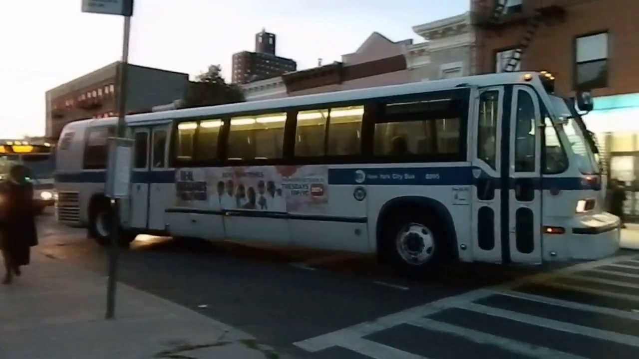 MTA New York City Bus 1996 NovaBUS T80206 RTS-06 # 8995 on the B65 ...