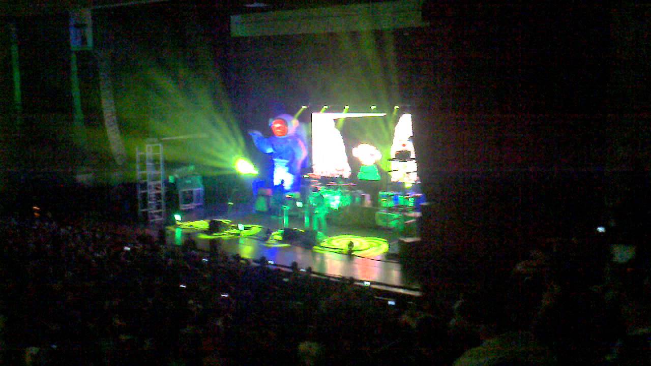Primus live in Redding Ca. 2012 - YouTube