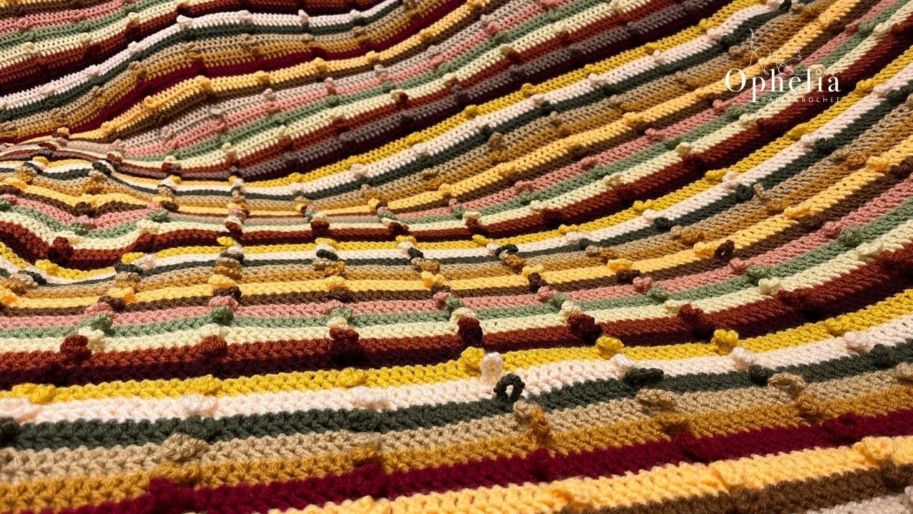 Autumn Blanket Crochet: How To Loop The Loops And Insert A Loop // Fall ...