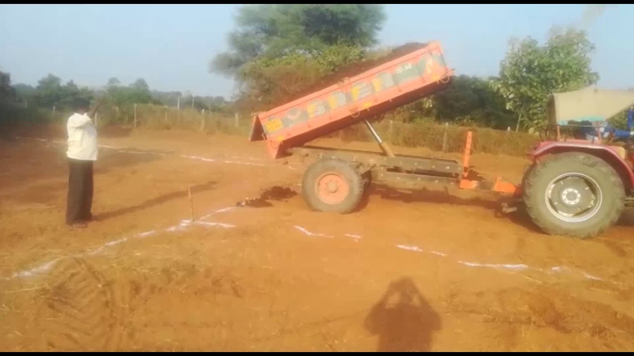 HFL Process Dumping manure - YouTube