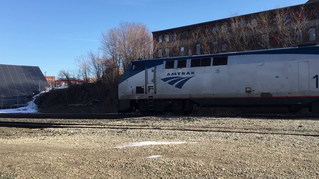 HD [AMTK] 120 Leads the 400 Valley Flyer on 2-22-2020 at 08:55 hrs ...