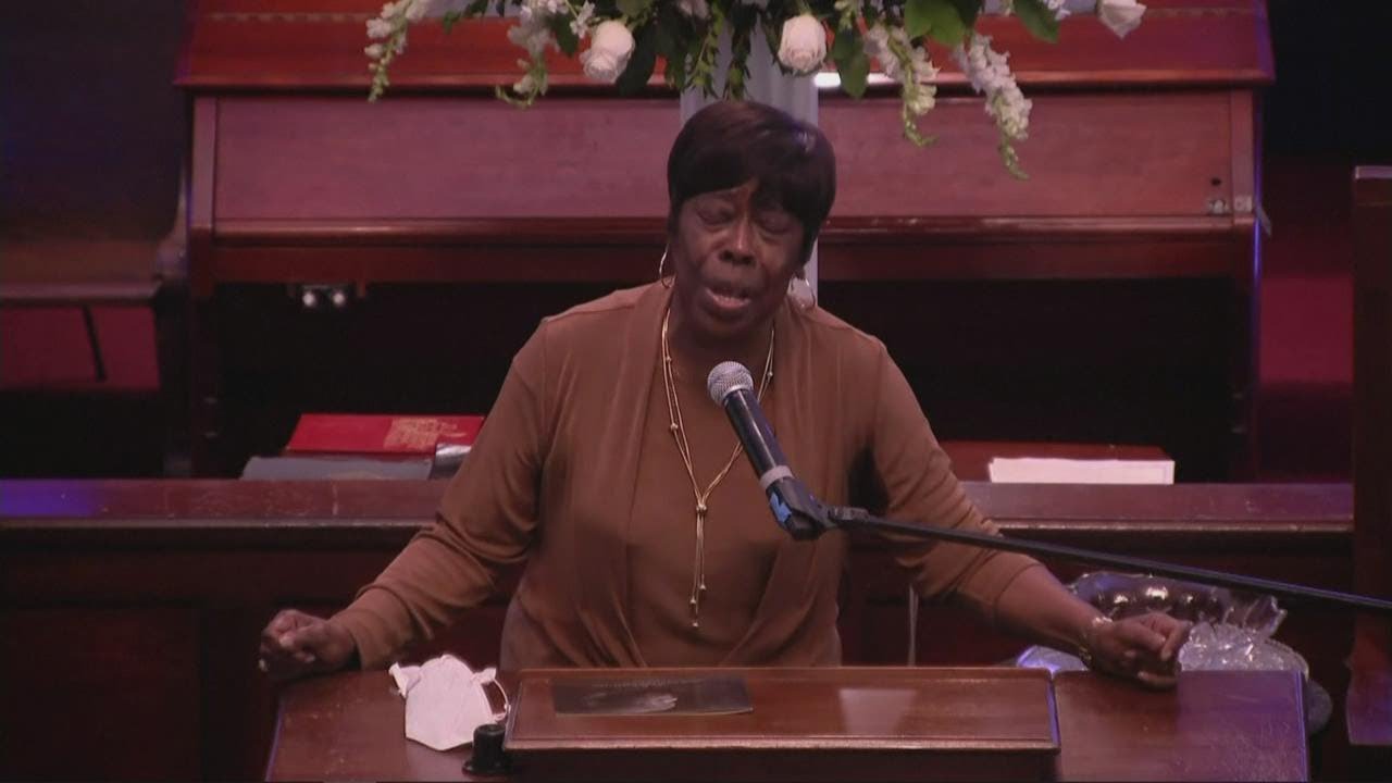 John Lewis tribute: Bettie Mae Fikes shares soulful story in song - YouTube
