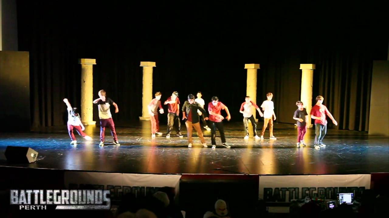 The Dance Collective | SHOWCASE | BATTLEGROUNDS PERTH 2012 - YouTube