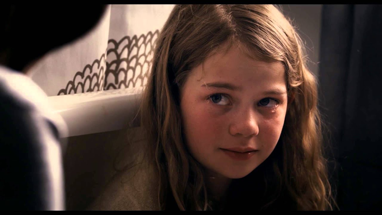 MAMA - Latest Official Trailer [Universal Pictures] - YouTube