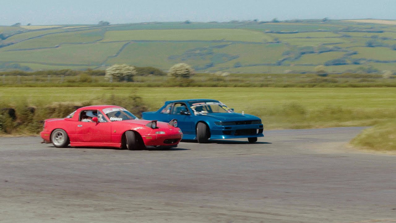 100BHP Mazda mx5 Keeps up with Pro Drift cars! | Ben Na6 raw driving ...