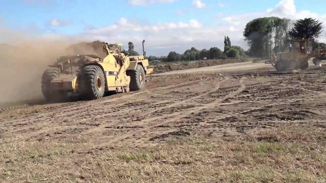John Hayson Silverstream Estates topsoil removal - YouTube