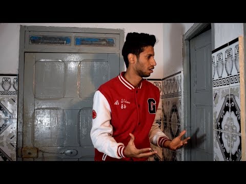 كي تتعارك انت و خوك علي toilette  😂 😂 😂