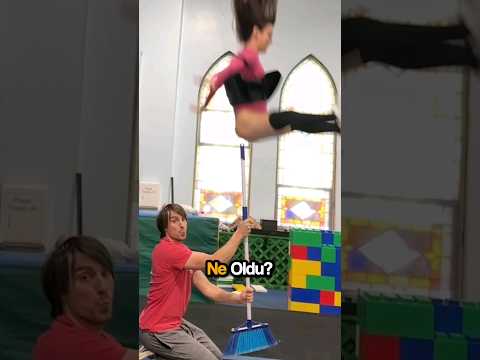 Akrobasi Ustası Olan Kadına Çok Kötü Bir Şaka Yapan Adam..💀