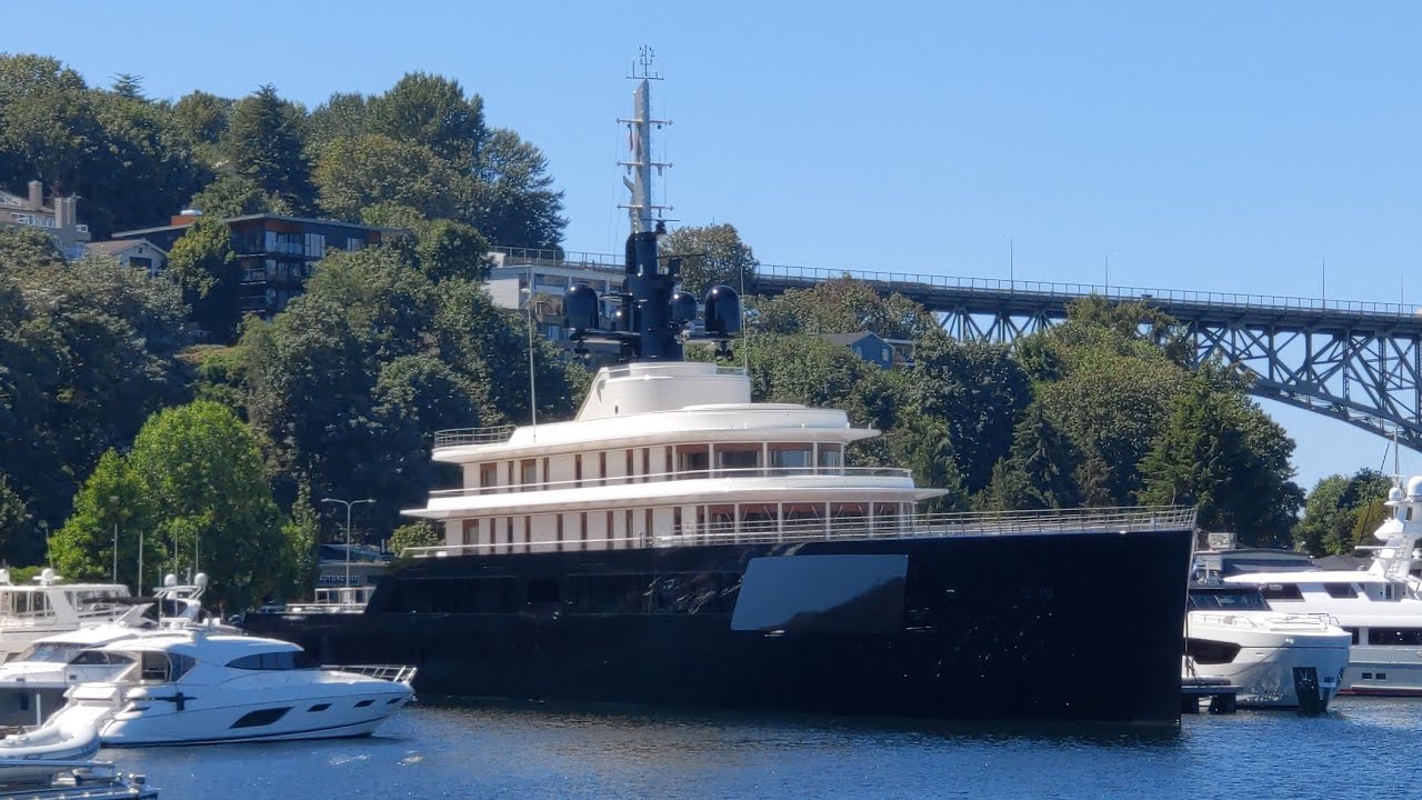LIVA O YACHT | $250,000,000 Super Yacht on Lake Union in Seattle - YouTube