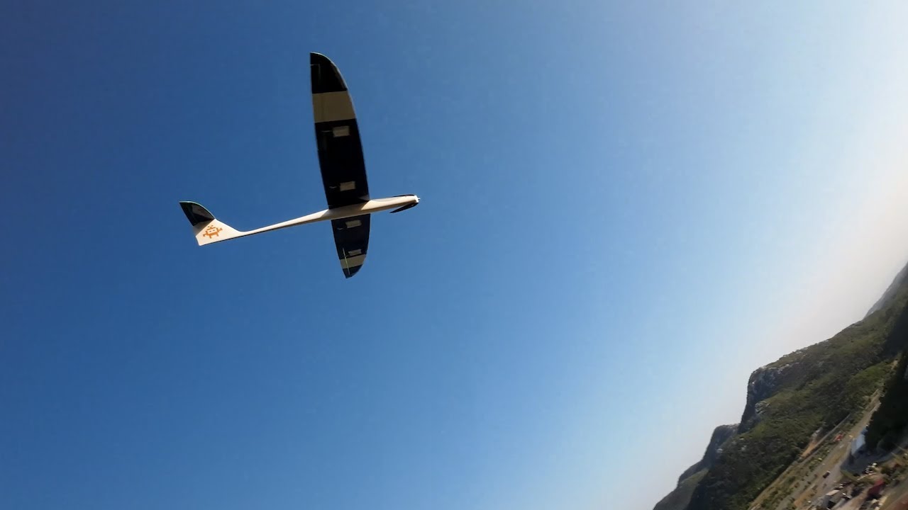 RC plane vs 7" LR CineGlide - YouTube