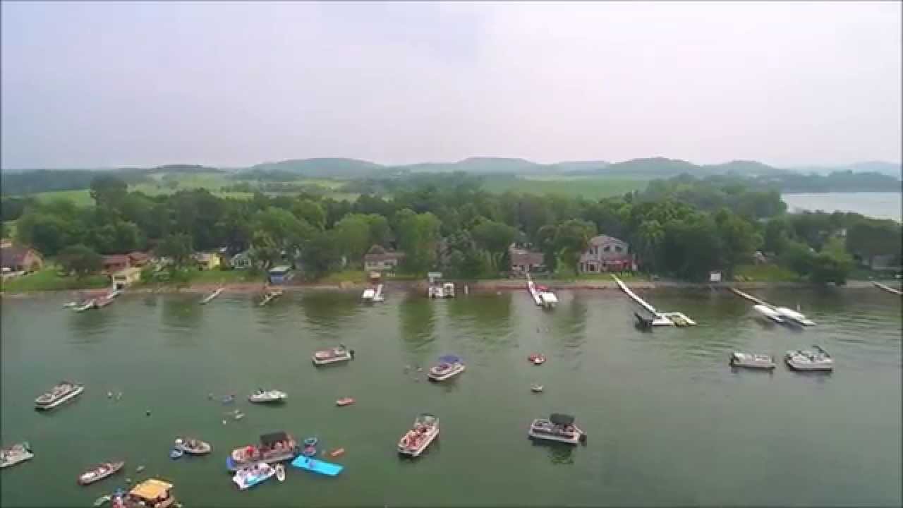 DJ's Dock Service's Independence Day Jam on Lake Lida - YouTube