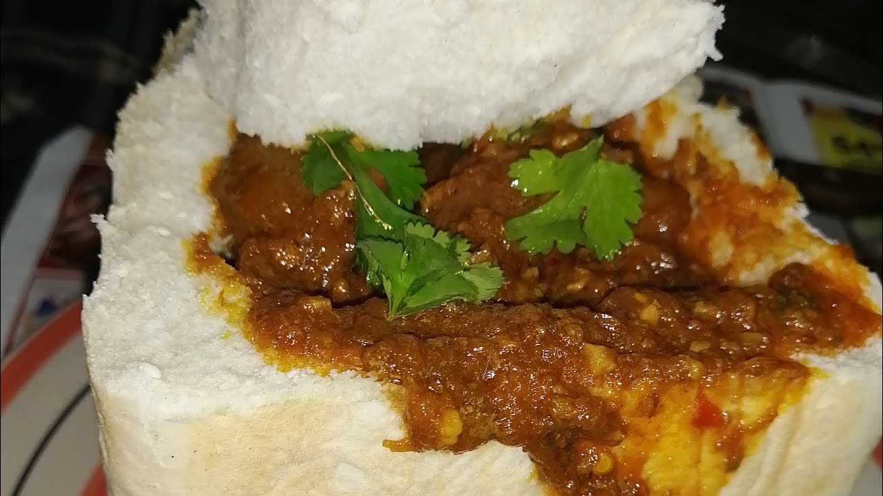 let's make South African favourite bunny chow - YouTube