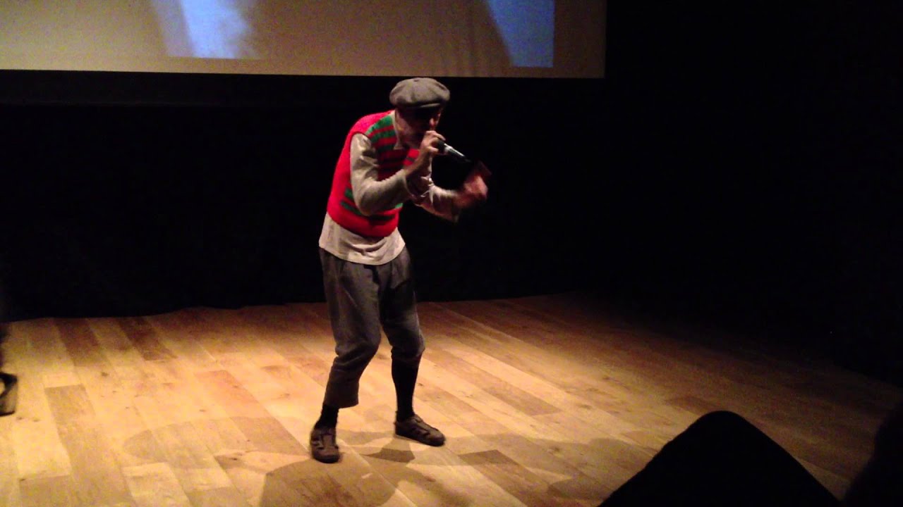 Momus - "The Charm Song" (live at Nottingham Contemporary) - YouTube