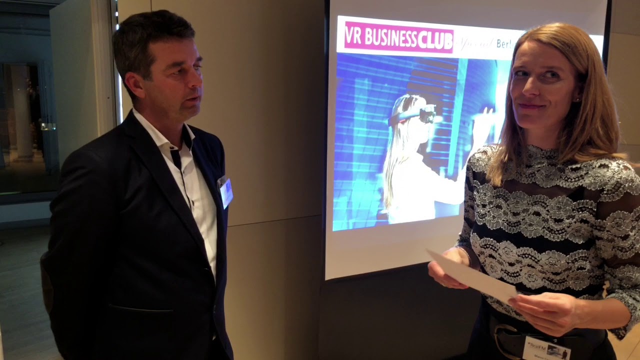 VR Business Club visiting Michael Zawrel von Microsoft - YouTube