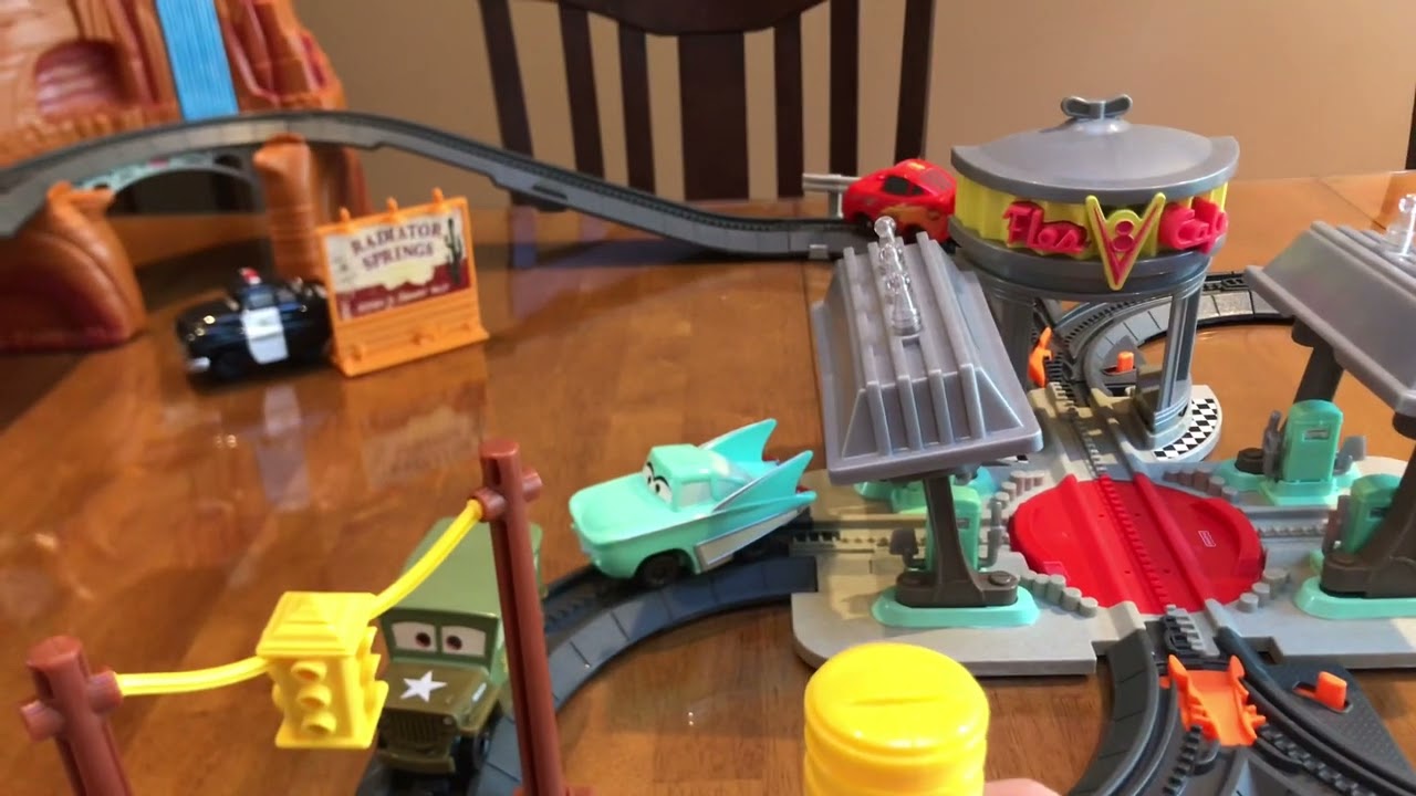 Fisher-Price Geotrax R6357 Radiator Springs Mega Set Trains Complete ...
