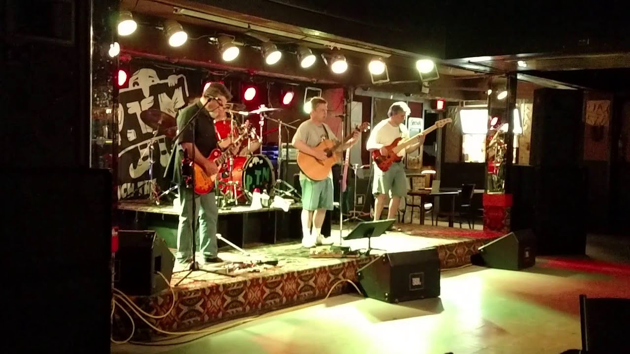 Punch the Munchkin performs Pink Floyd's Wish you were here! - YouTube