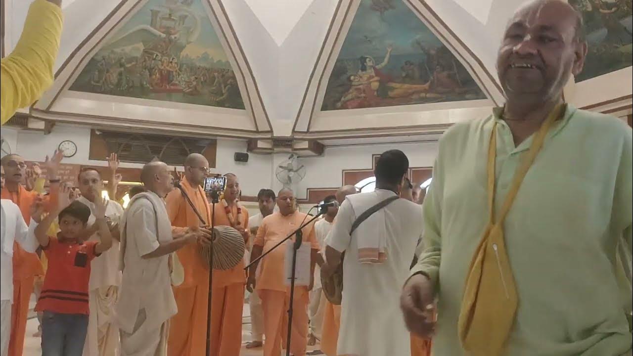 darshan arti || Sankirtan by HH Gopal Krishna goswami Maharaj ji || iskcon temple Delhi || 26.05 ...